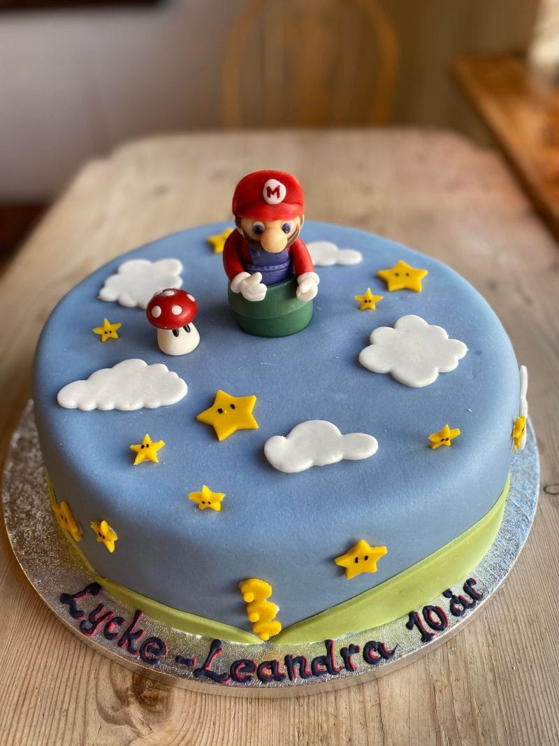 Super Mario kake! - Aanerud Bakeri